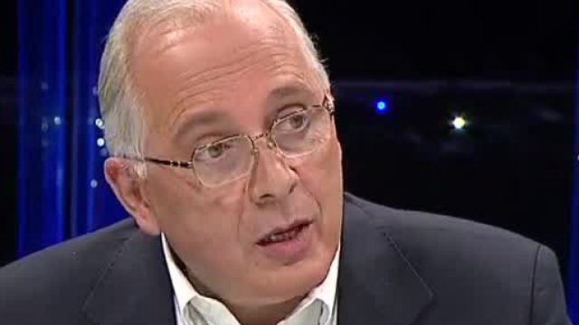 Fco. Javier Gil: "La mitad de los jóvenes que ingresa a la educación ...