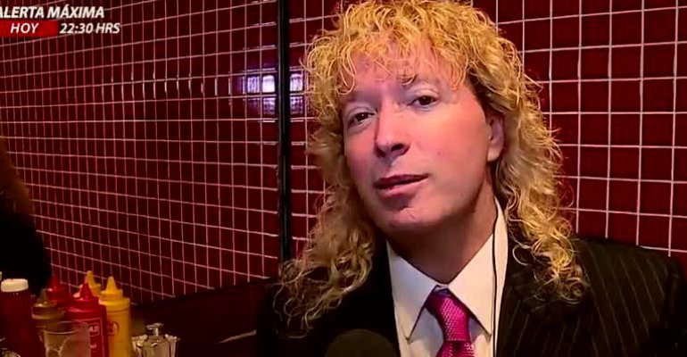 Leonardo Farkas en un día regaló mil completos y ayudó a varios ...