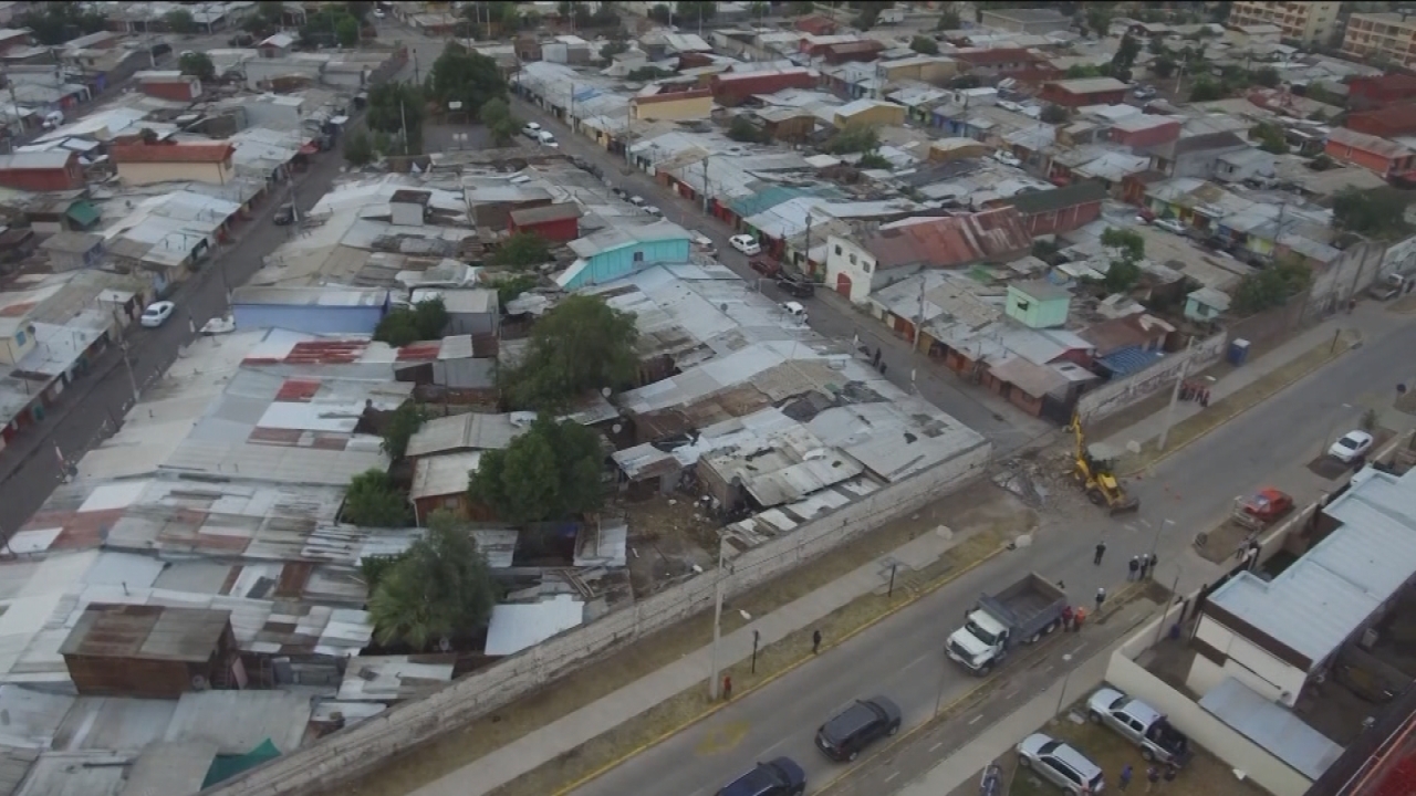 El plan que busca salvar a La Legua - Chilevisión