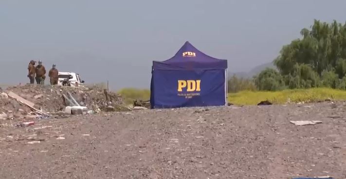 Hallan cuerpo de hombre con 5 impactos de bala en la ribera del Río Maipo - Chilevisión