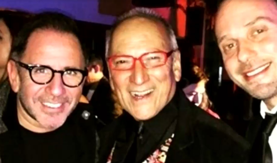 Trabajó en obra junto a Vidiella: Estilista Patricio Araya se encuentra ...