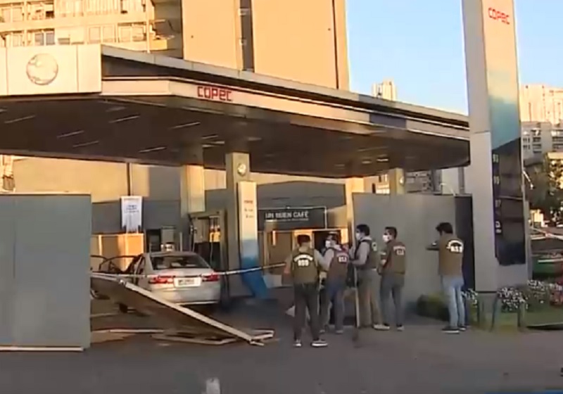 Choque Tras Persecución Y Balacera En El Centro De Santiago Chilevisión