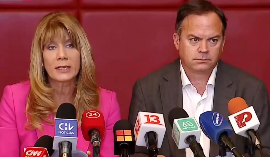 Sigue el éxodo en la DC: Ximena Rincón y Matías Walker anunciaron su ...