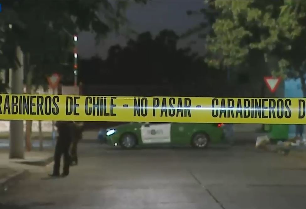 Homicidio en Santiago Centro: Hallan cuerpo con al menos siete impactos de bala en Barrio Yungay ...