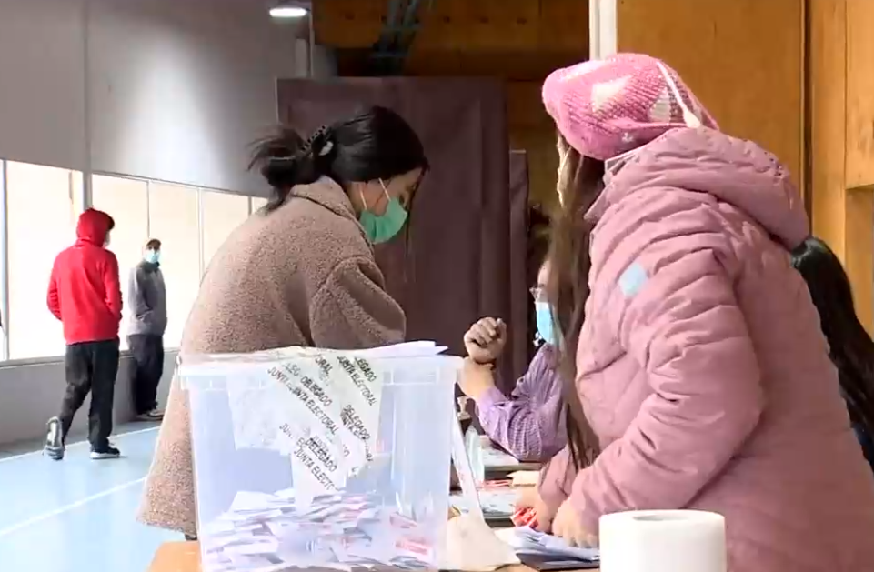 ¿Se puede votar con el carnet vencido para las elecciones de Consejo ...