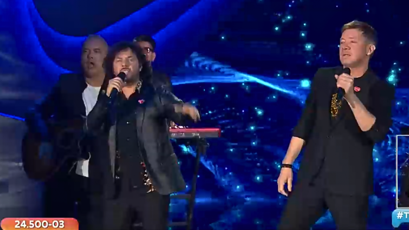 Teletón 2023: Natalino enamoró a todo el teatro con su romántico show ...